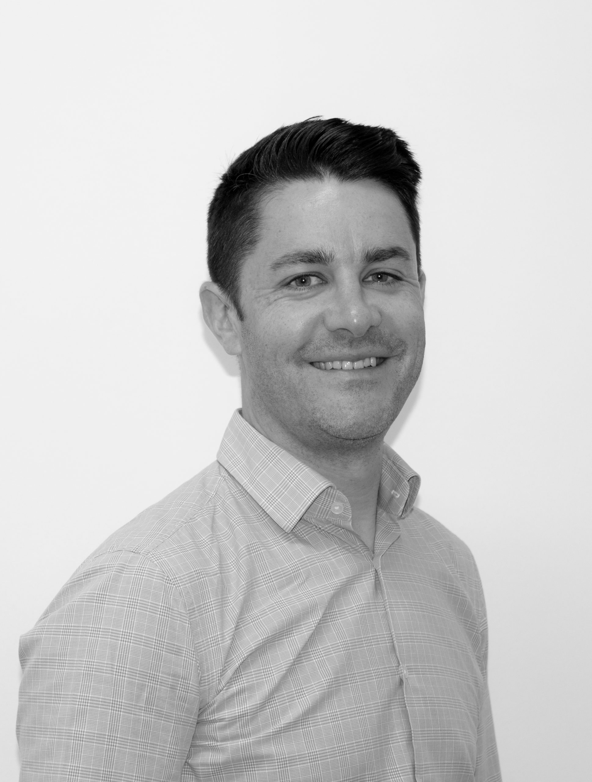 Les Calder - Donaldson Group